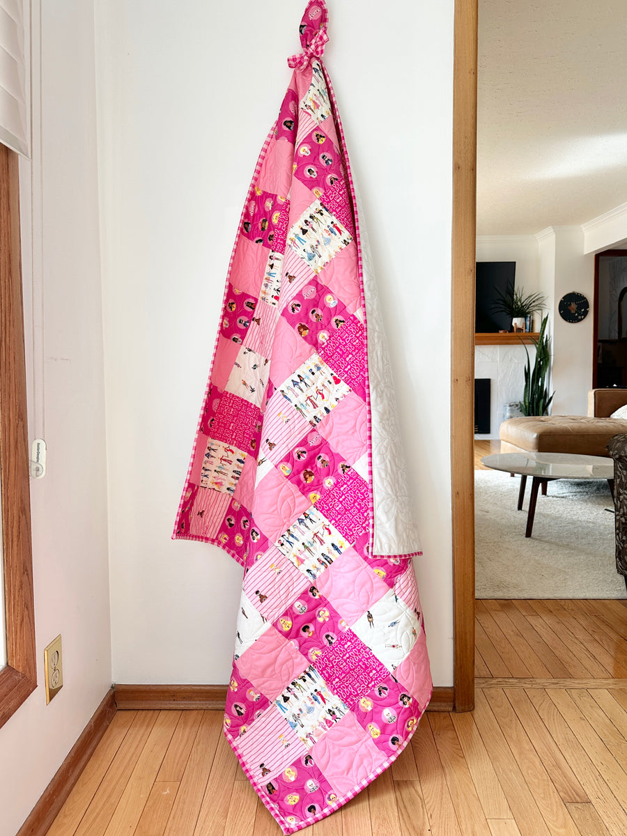 Presenting our next FREE pattern: Posh Patchwork – Charlie Bear Quilts